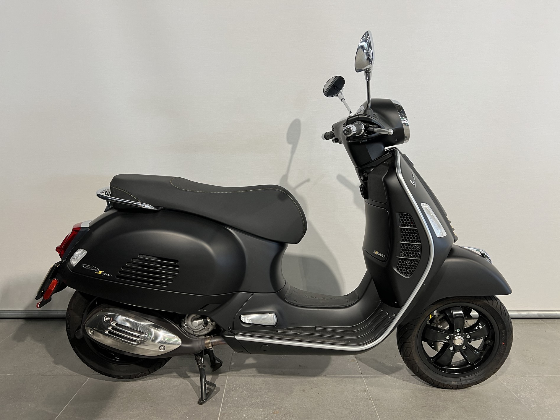 Te Koop: VESPA GTS 300 SUPER TECH - BikeNet