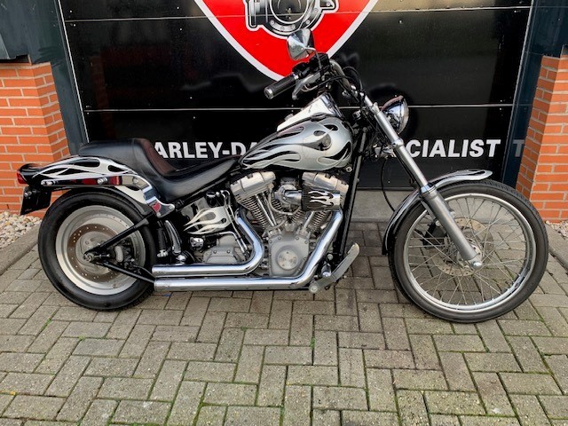 Te Koop: HARLEY-DAVIDSON FXST SOFTAIL CUSTOM FXSTC - BikeNet