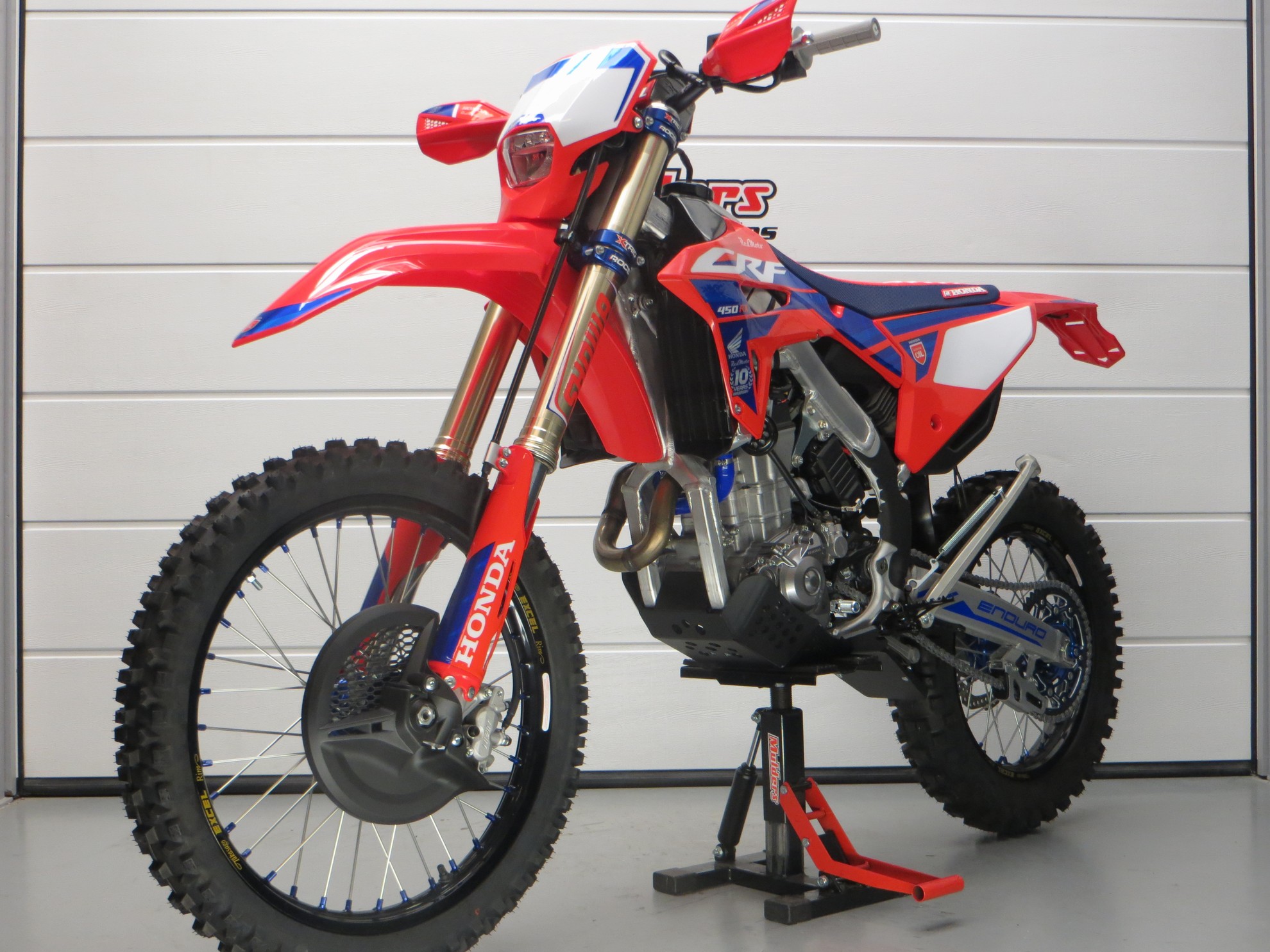 Te Koop: HONDA CRF 450 RX ENDURO SPECIAL HOND - BikeNet